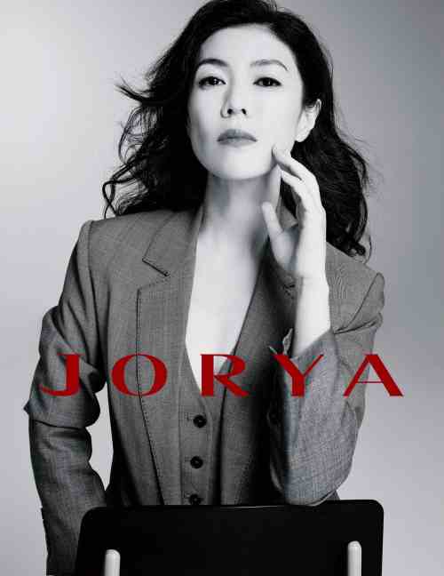 JORYA 2021秋季大片首发，经典小黑裙再掀复古潮流- 娱乐八卦_赢家娱乐